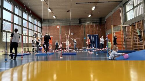 Klettgauer Bote: Family Day – auch in der Siblinger Mehrzweckhalle